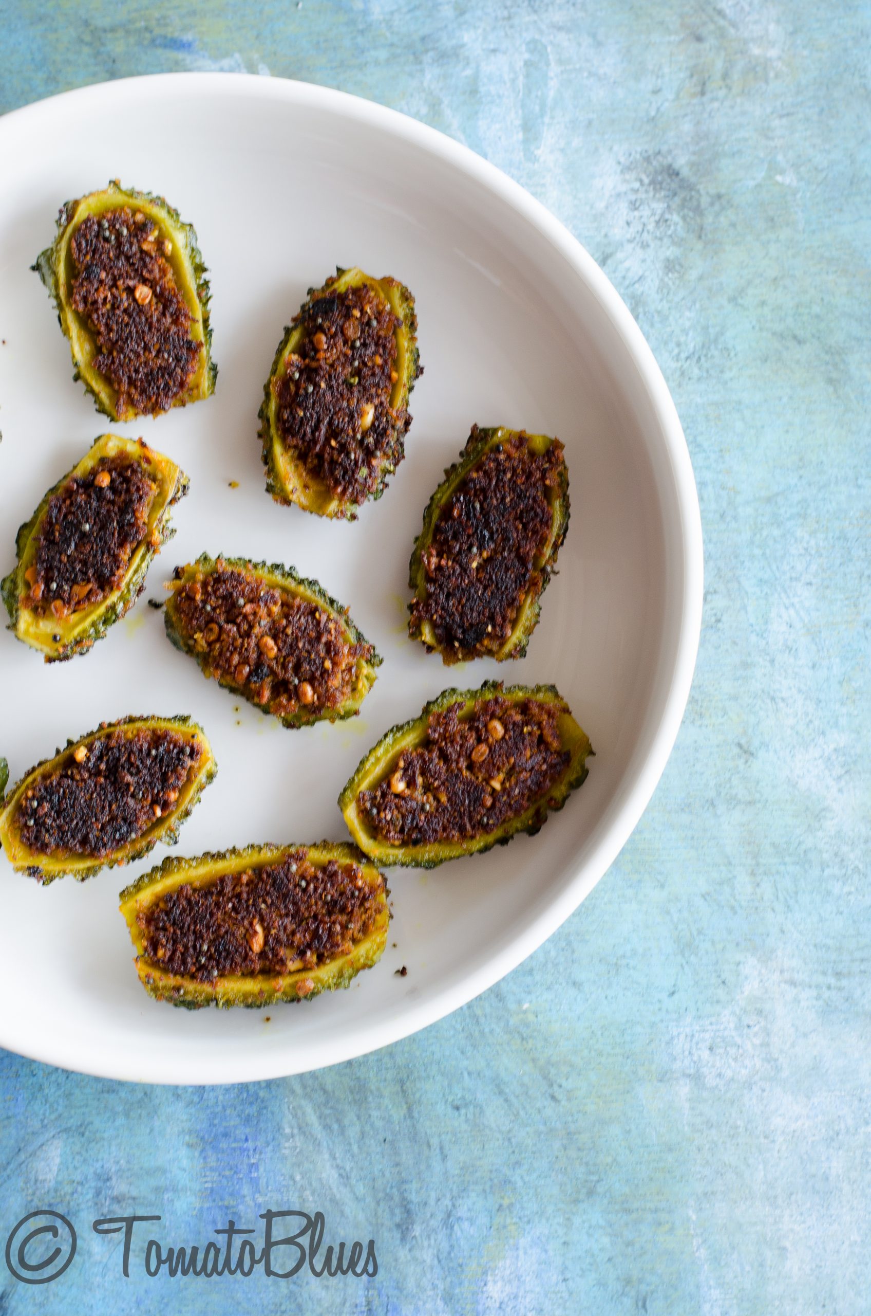 Stuffed Pavakai Recipe- Barvan Karela Recipe - Tomato Blues