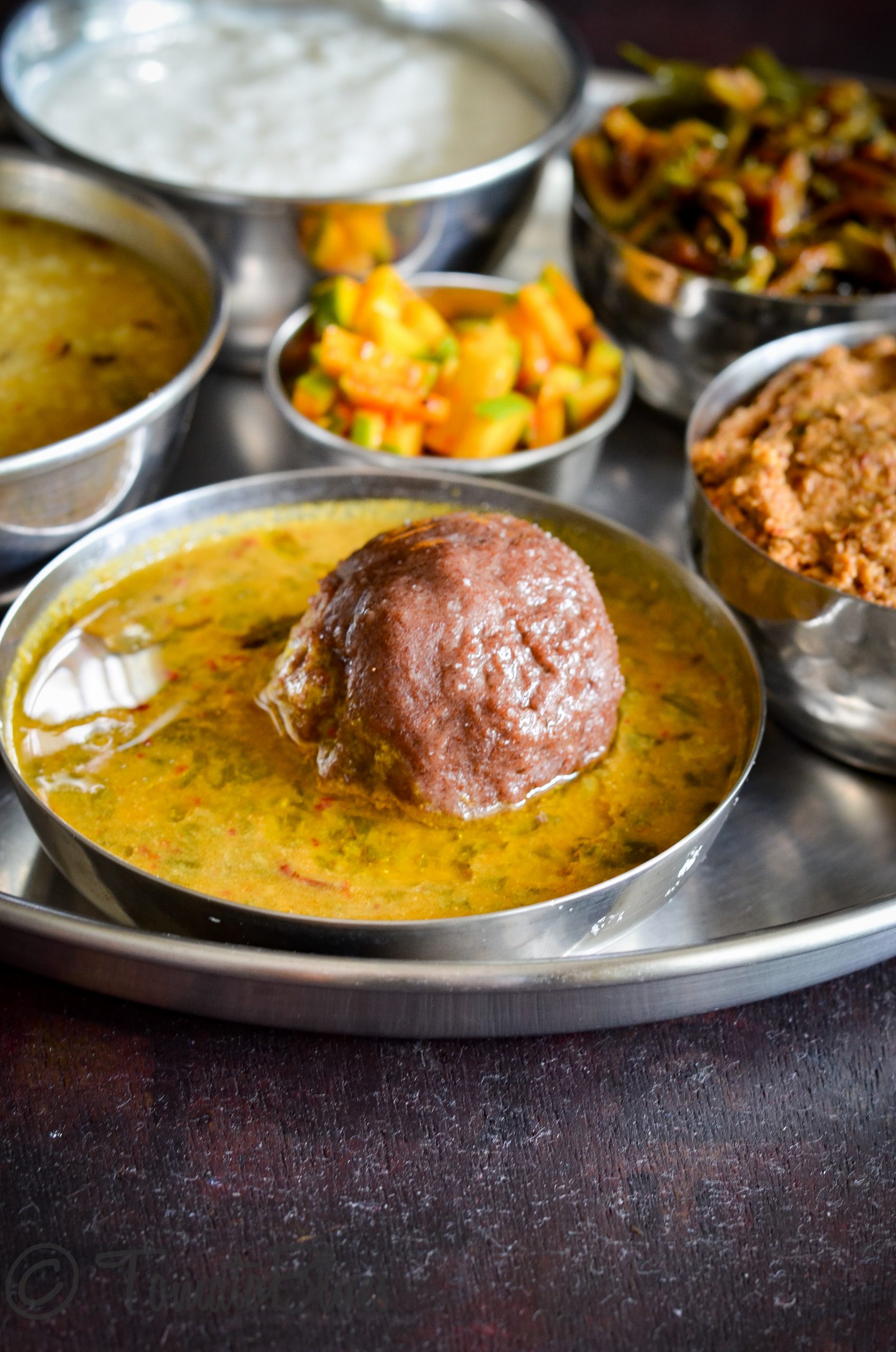 Spinach Ambat Recipe - Tomato Blues