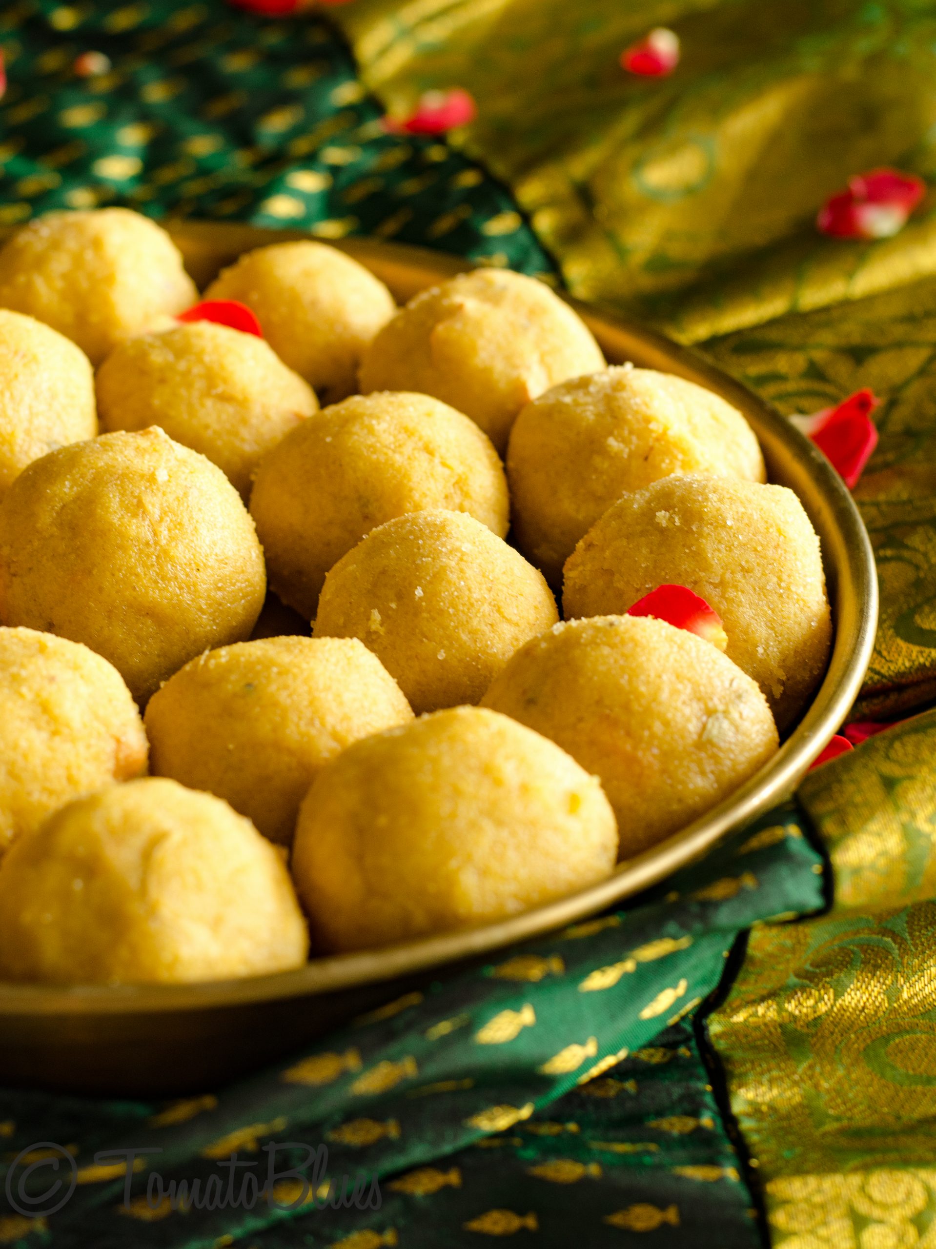 Besan Ladoo